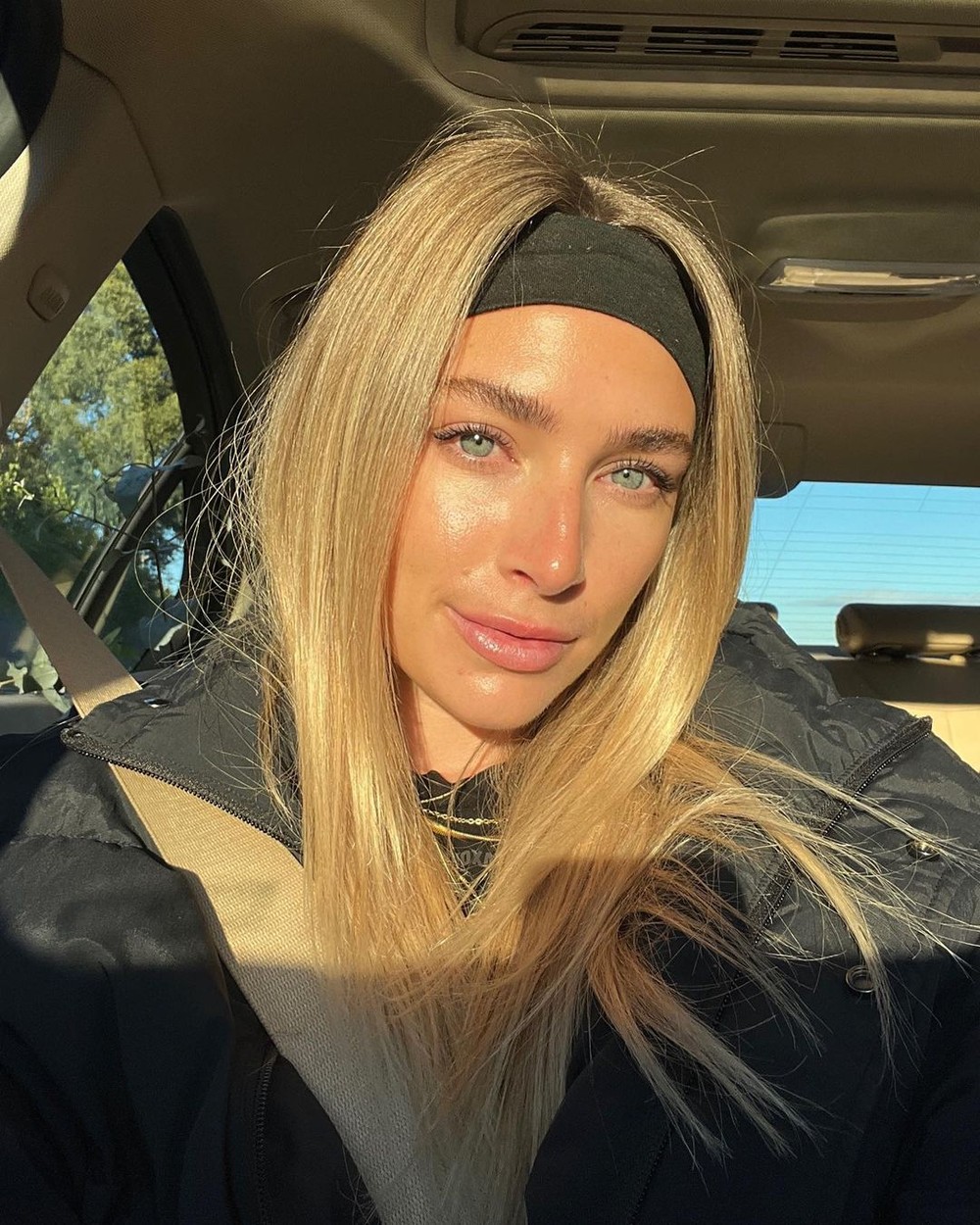 Influencer causa polêmica ao admitir que se mudou para apartamento caro ...