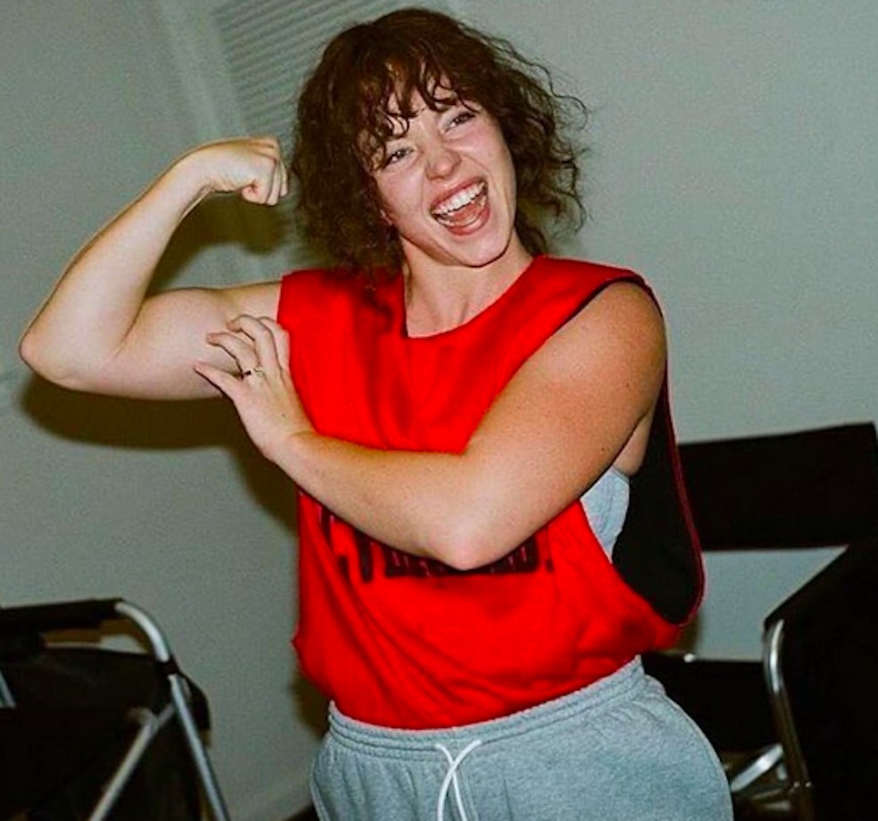 Sydney Sweeney surge irreconhecível em primeira imagem oficial de ...