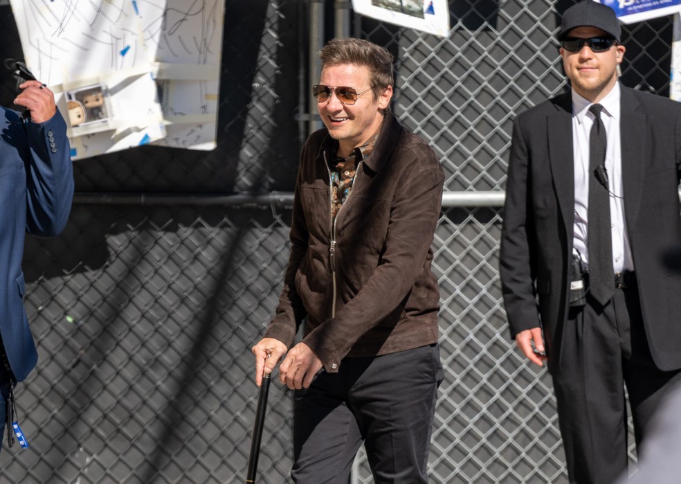 Jeremy Renner revela oferta 'desrespeitosa' da Marvel para segunda ...