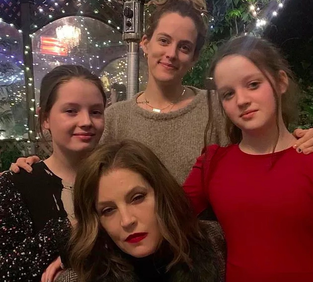 Primogênita de Lisa Marie Presley revela existência de filha secreta ...