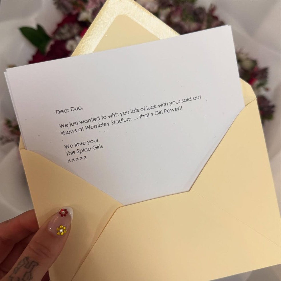 Dua Lipa celebra 'shows dos sonhos' em Wembley e recebe carinho das ...