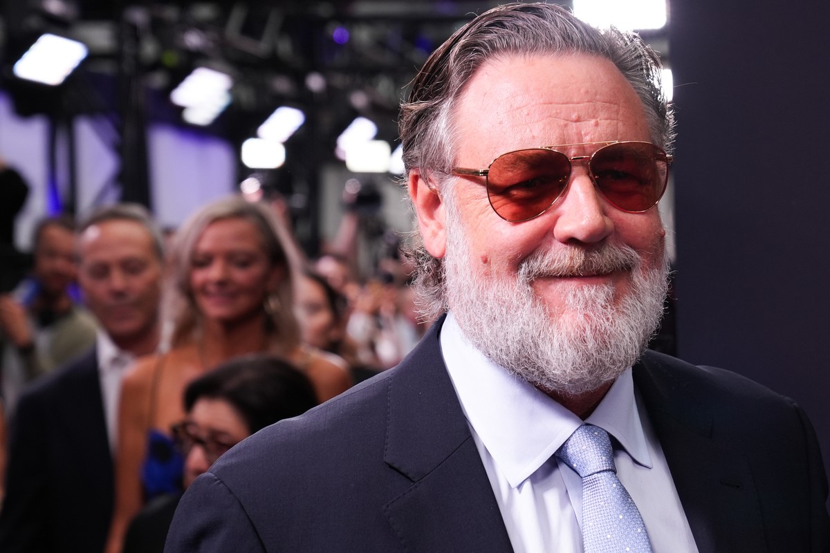 Novo filme de Russell Crowe é ovacionado em festival e coloca ator ...