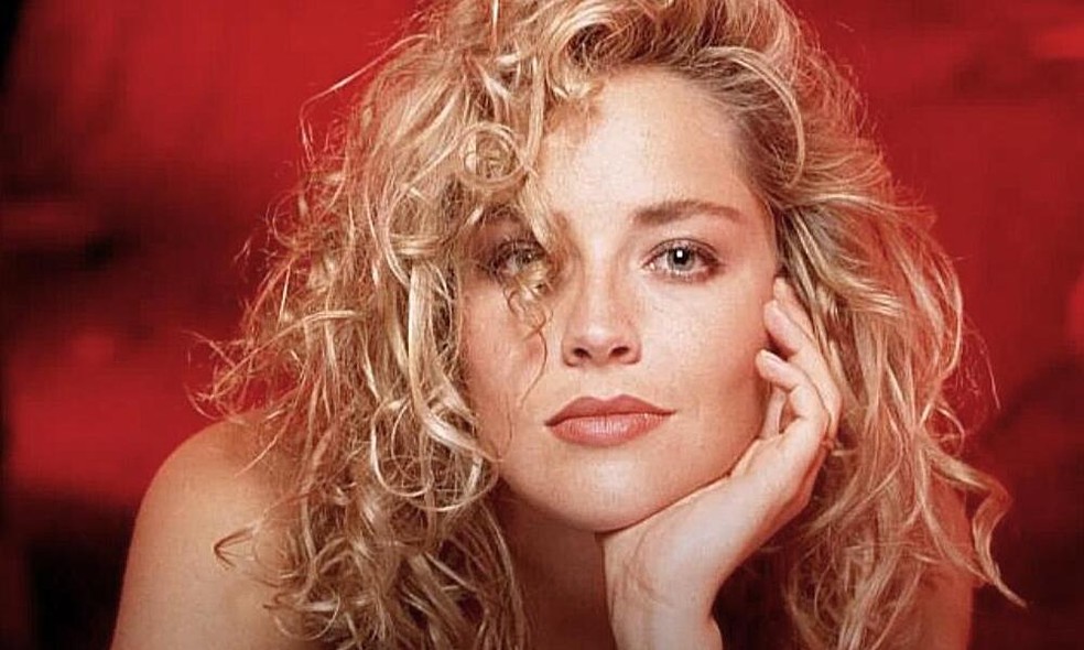 Sharon Stone diz que ganha mais dinheiro como modelo do que como atriz ...