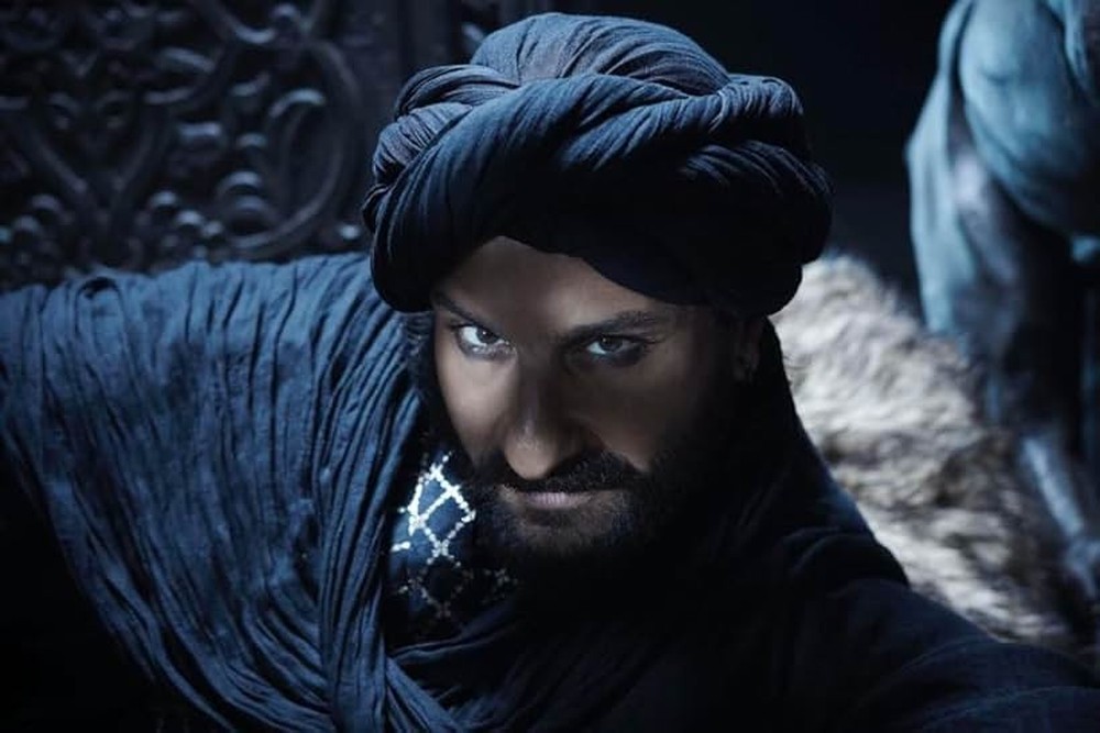 Saif Ali Khan, astro de Bollywood, é esfaqueado múltiplas vezes em ...