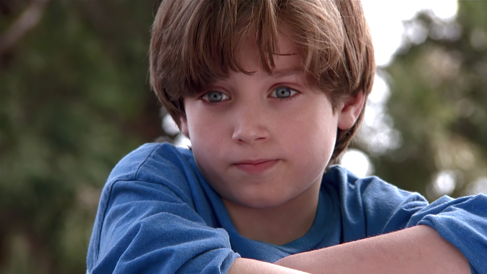 Com quem Elijah Wood, astro de 'O Senhor dos Anéis', possui dívida ...