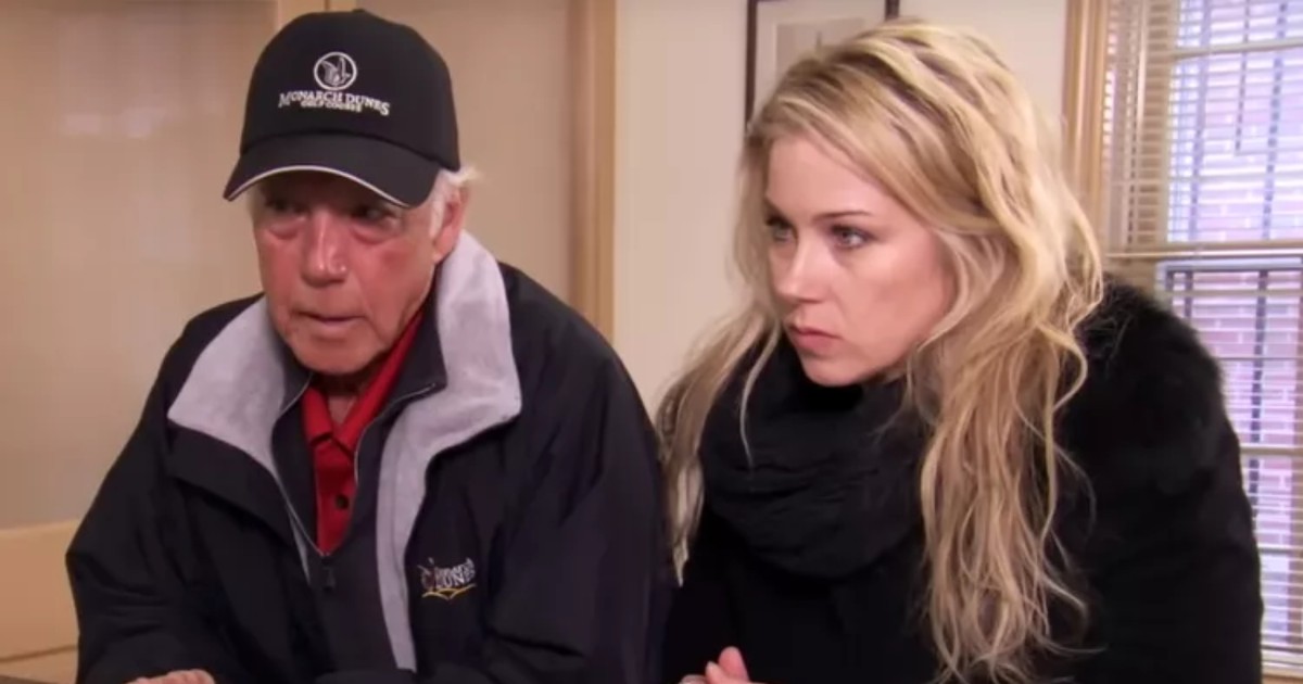 Christina Applegate anuncia morte do pai em podcast e se emociona ...