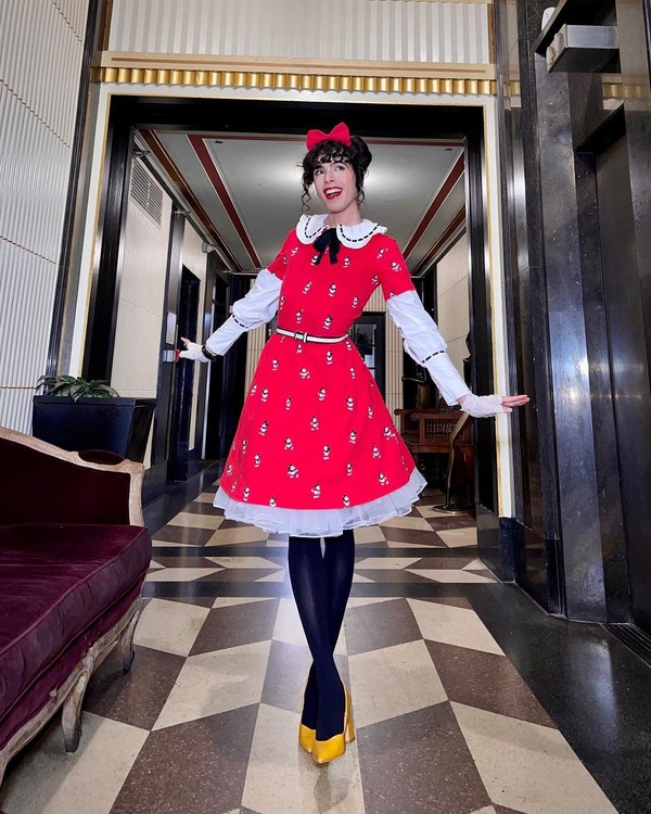 Disney é ameaçada de boicote nos EUA após parceria com influencer de ...