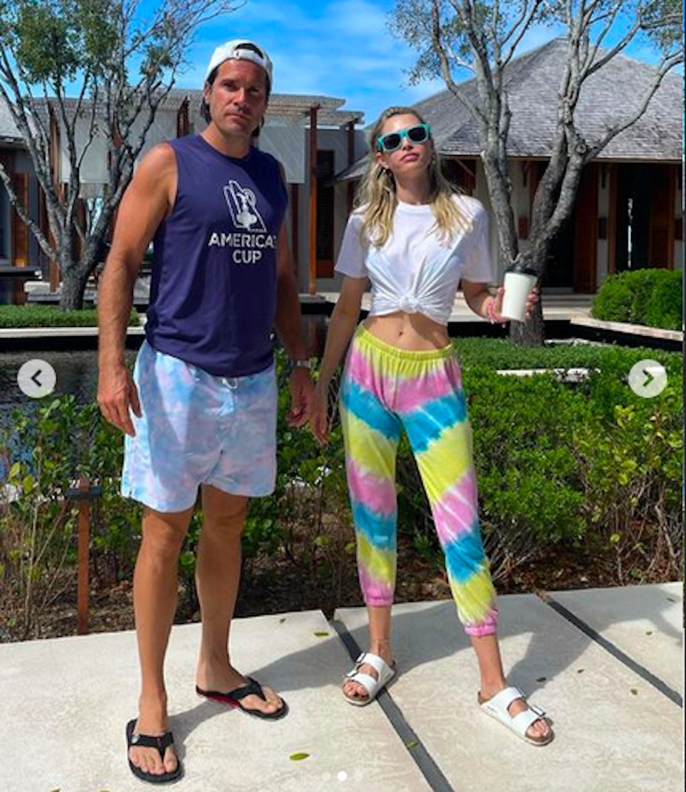 Sara Foster, atriz de '90210', conta por que ainda está morando com ex ...