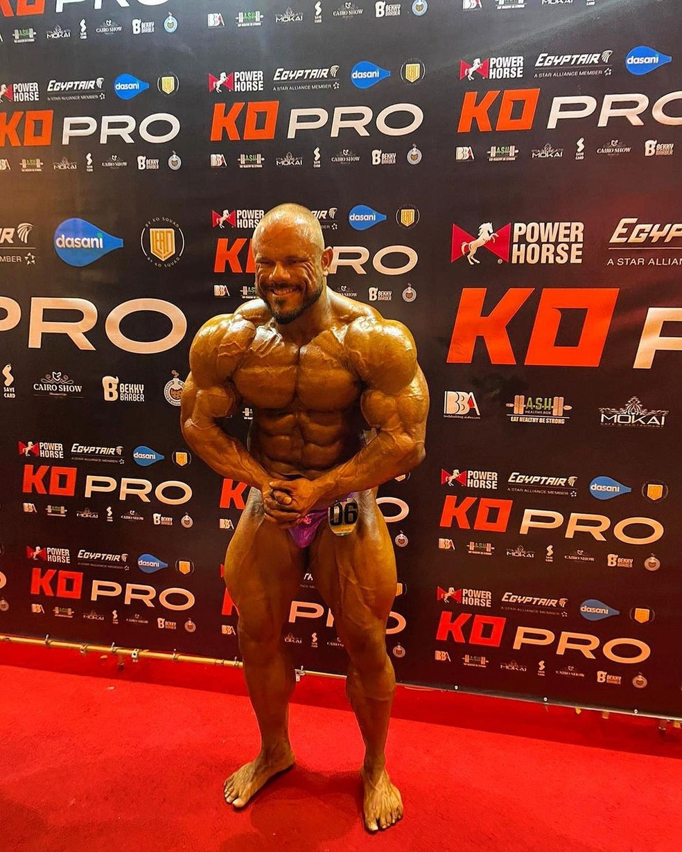 Fisiculturista morre aos 31 anos após cirurgia no joelho e causa comoção