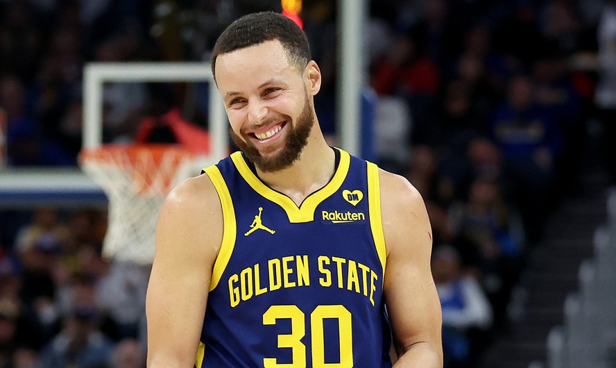 Stephen Curry diz que sofre com síndrome de impostor: 'Sou humano'