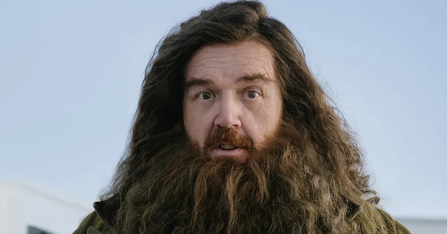 Novo Hagrid de 'Harry Potter' revela que escreveu nome do personagem 7 ...