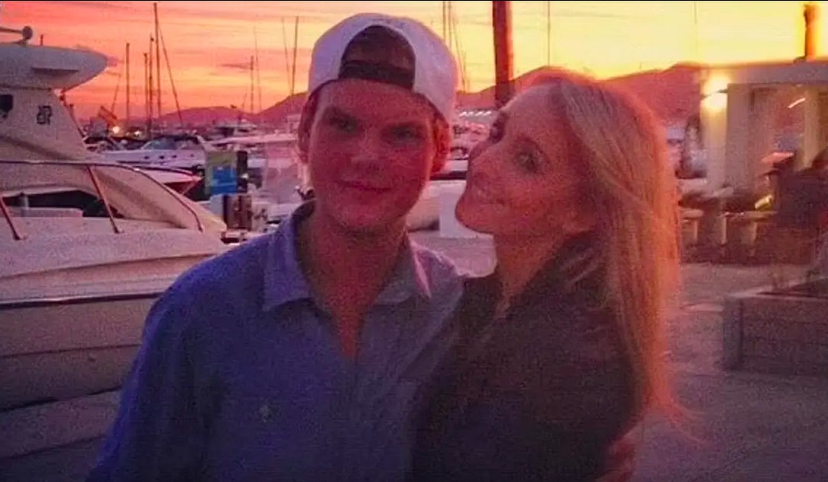 Namorada de Avicii morre aos 34 anos, seis depois de tragédia com DJ