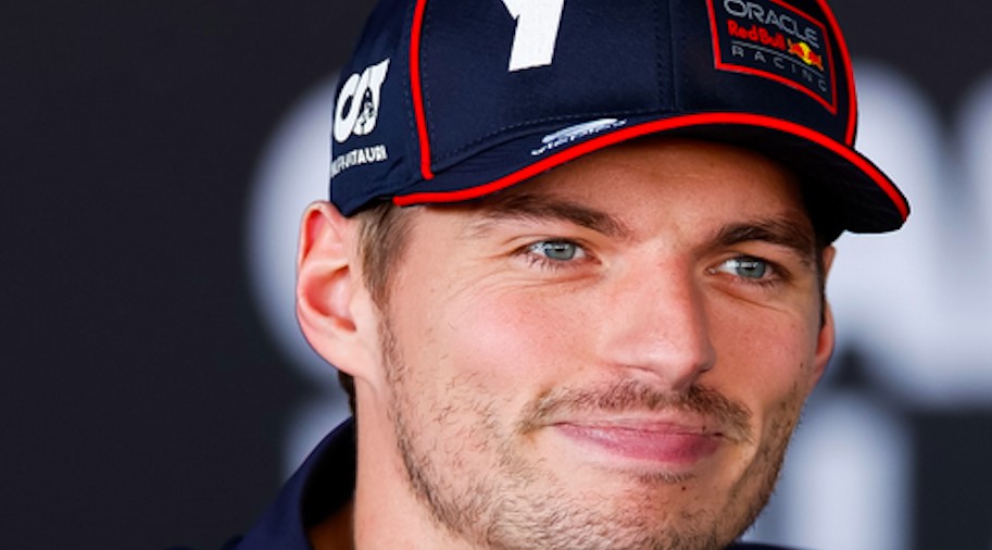 Comentarista da Fórmula 1 revela possível substituto de Max Verstappen ...