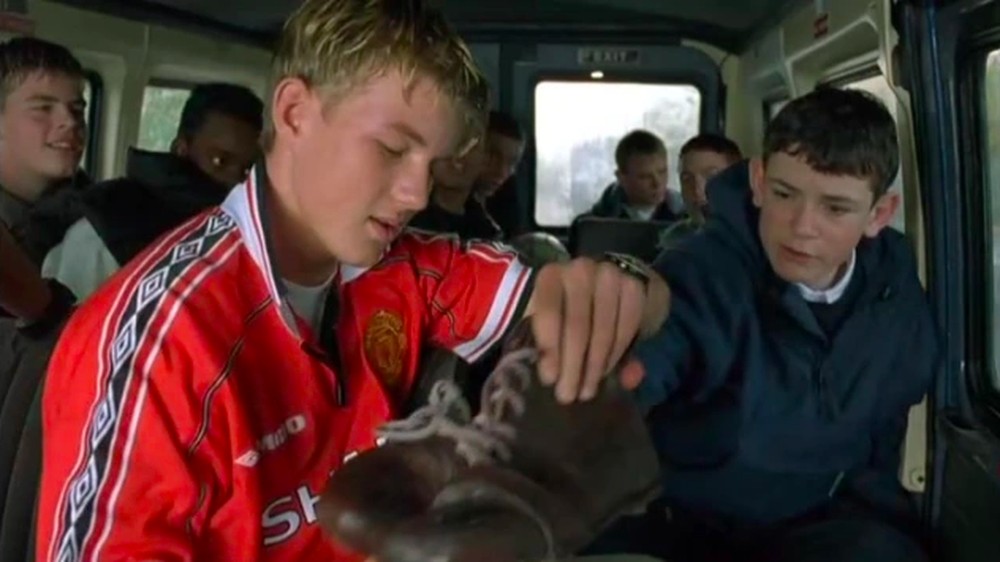 Ex-jogador do Manchester United que apareceu em filme clássico sobre ...