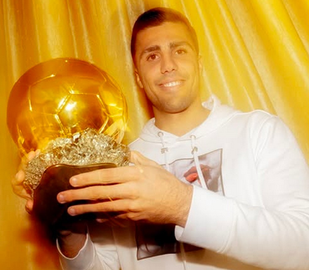 Rodri finalmente se pronuncia sobre boicote do Real Madrid à festa do ...