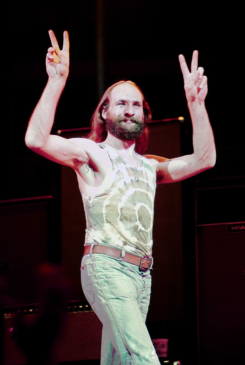 Morre Mike Pinder, cofundador e último integrante original da banda The ...