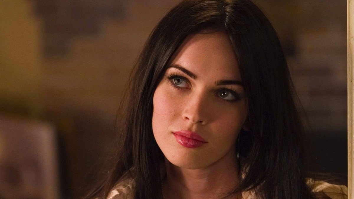 Diretora revela que flagrou Megan Fox chorando no set de um dos filmes ...