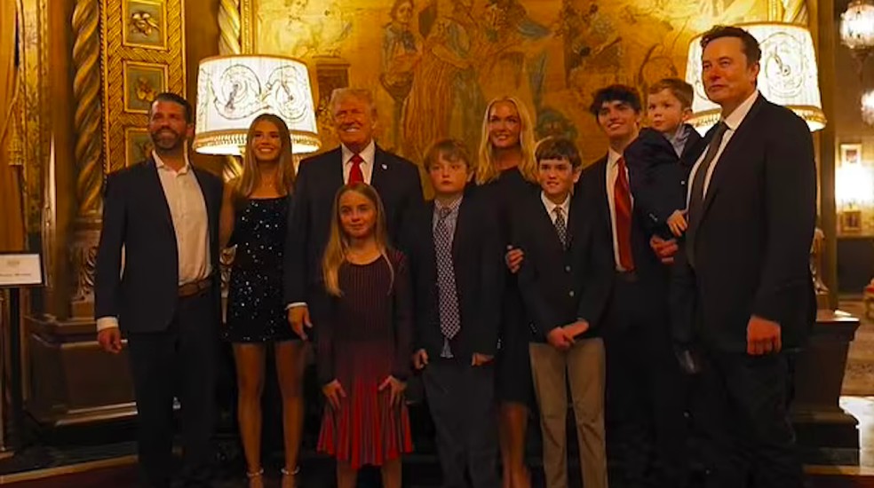 Vídeo de bastidor mostra Trump 'trocando' filha Ivanka por Elon Musk em ...