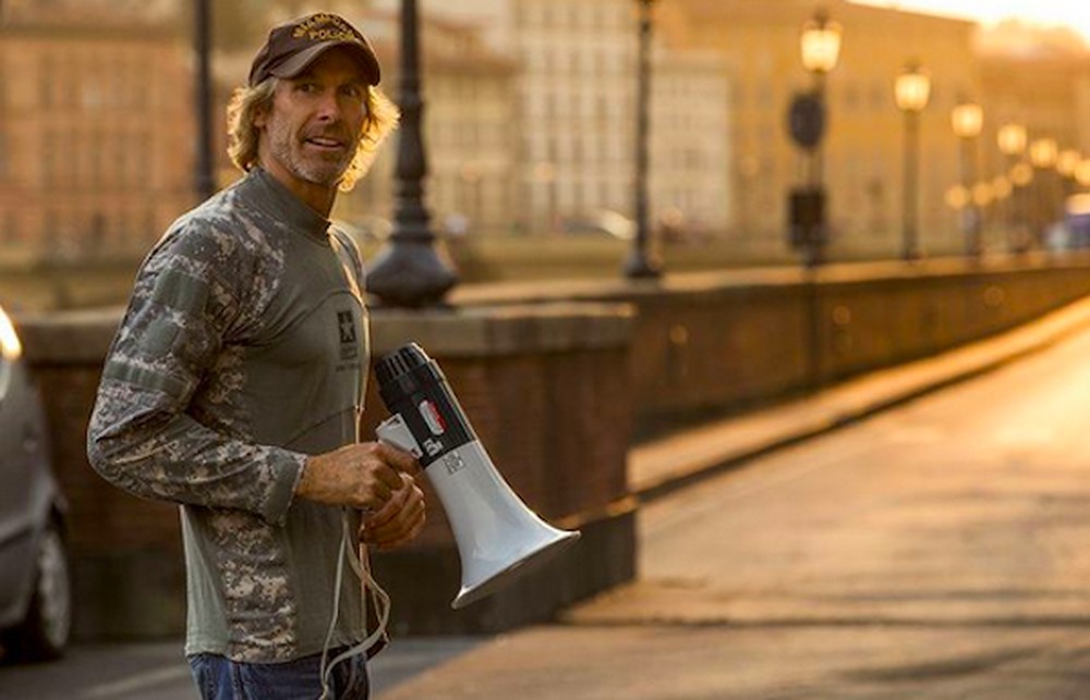 Michael Bay, diretor de 'Transformers', é processado por morte de pombo ...