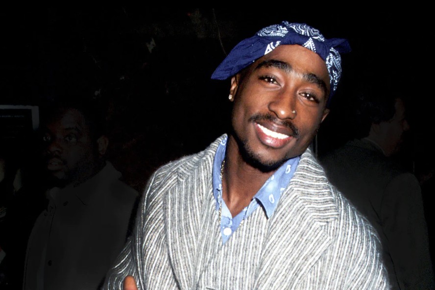 Amigos de Tupac fumaram cinzas do rapper, confirma ex-magnata do rap em ...