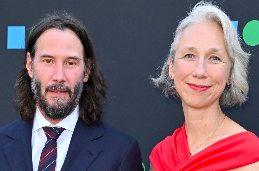 Por dentro do relacionamento de seis anos de Keanu Reeves com artista ...