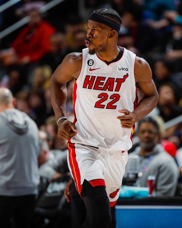 História de Jimmy Butler, maior destaque dos playoffs da NBA, lembra ...