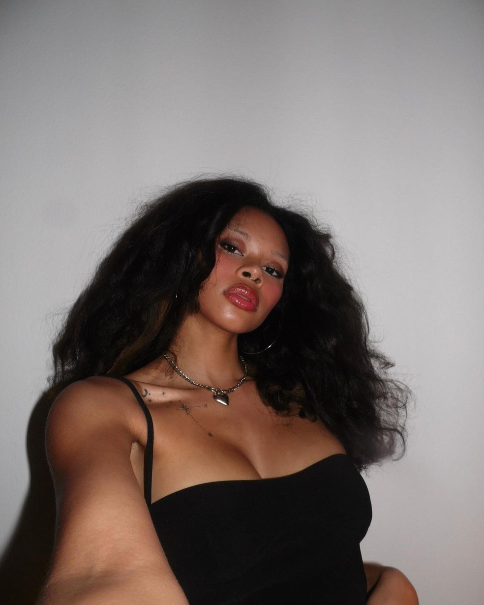 Autoridades revelam causa da morte de modelo, filha de ator de Hollywood, aos 20 anos; família ...