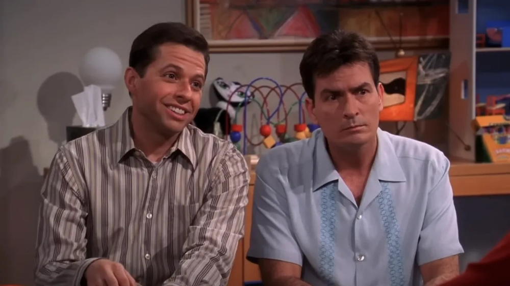 Charlie Sheen revela por que não fala mais com ex-colega de 'Two and a ...