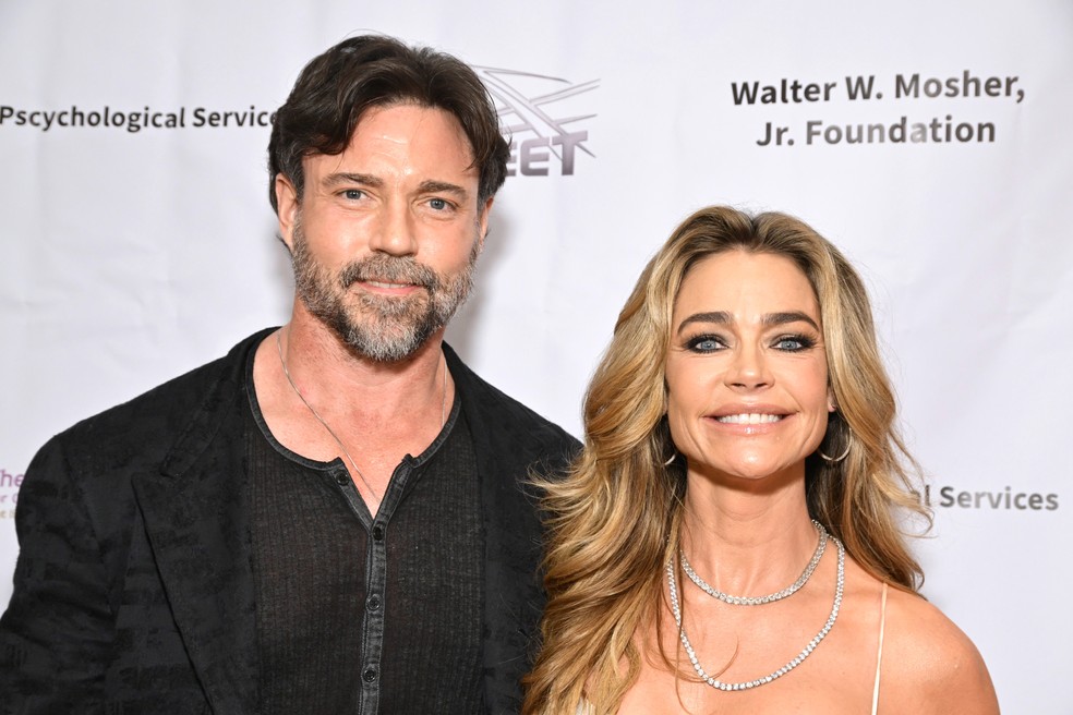 Ex de Denise Richards pede que atriz lhe pague R$ 800 mil para que ele ...
