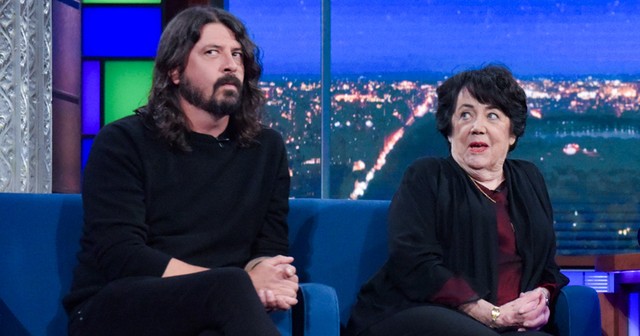 Mãe de Dave Grohl - roqueiro envolvido em escândalo de traição - 'temia ...