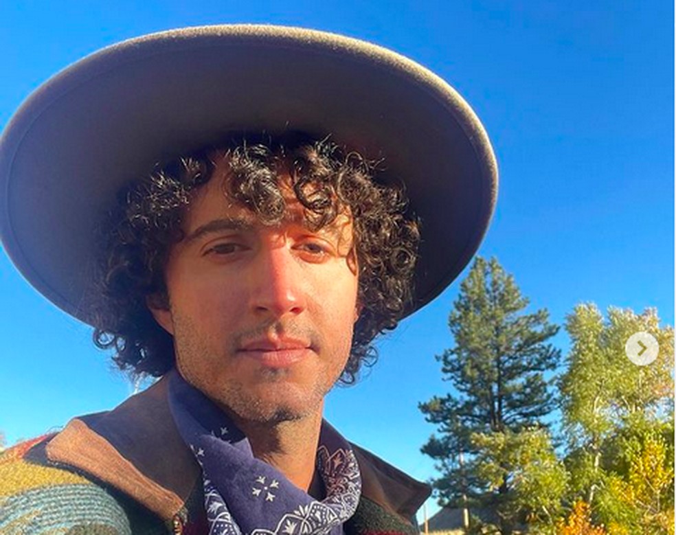 Lana Del Rey fica noiva de empresário musical, revela revista ...