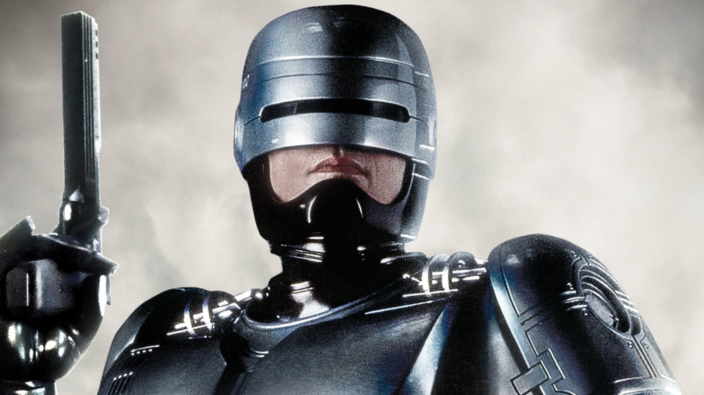 Peter Weller, ator do clássico 'RoboCop', faz aparição rara e aparência ...