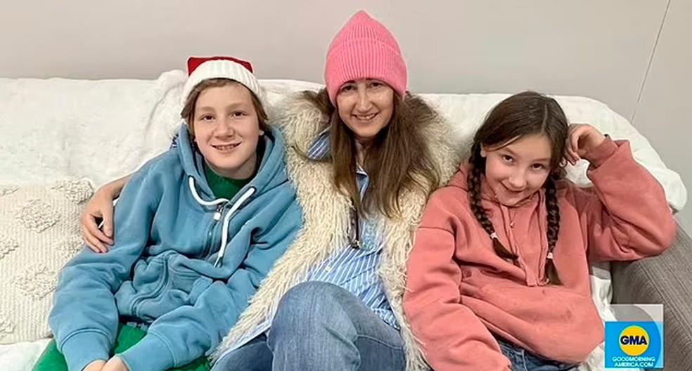 Autora de 'Becky Bloom' revela 'lembrete' diário de marido por causa de ...