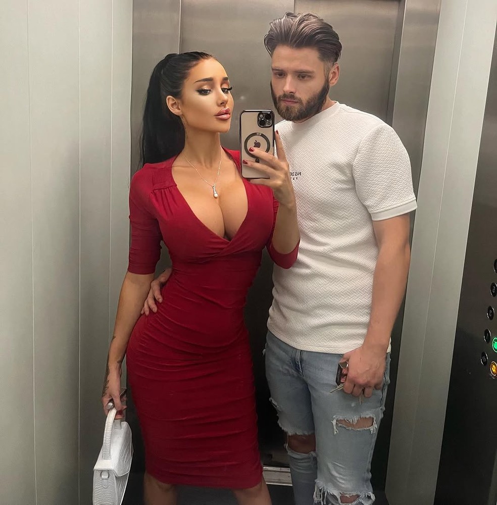 Ex-estrela de reality emociona fãs ao revelar morte de bebê recém-nascido: 'Nunca vou ...