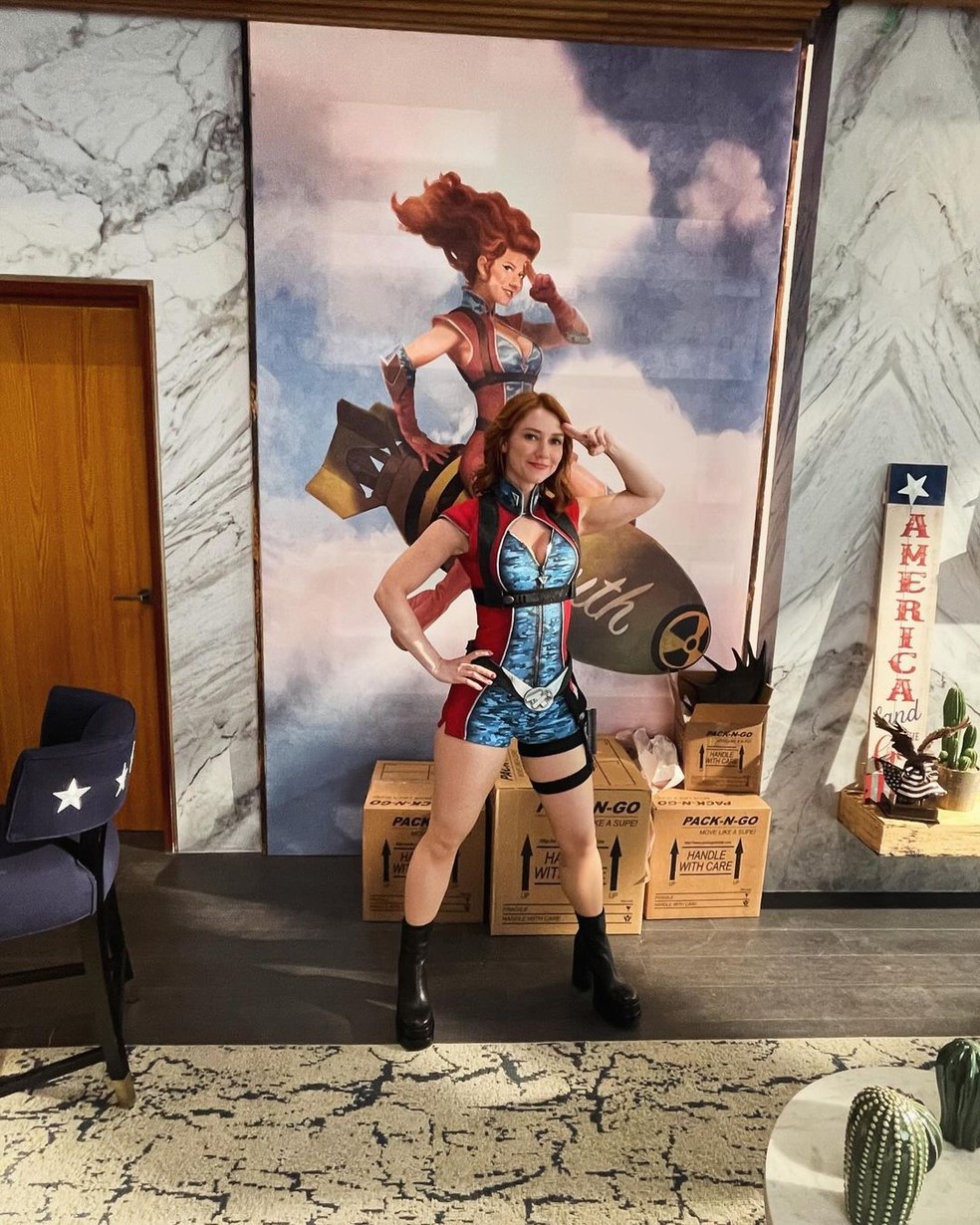 Atriz de 'The Boys' se irrita após receber pedido inapropriado de dois ...