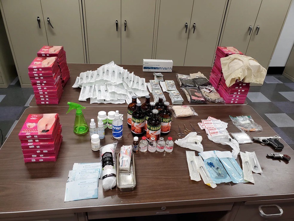 Mãe e filha vão a julgamento pelo assassinato de atriz com aplicação de ...