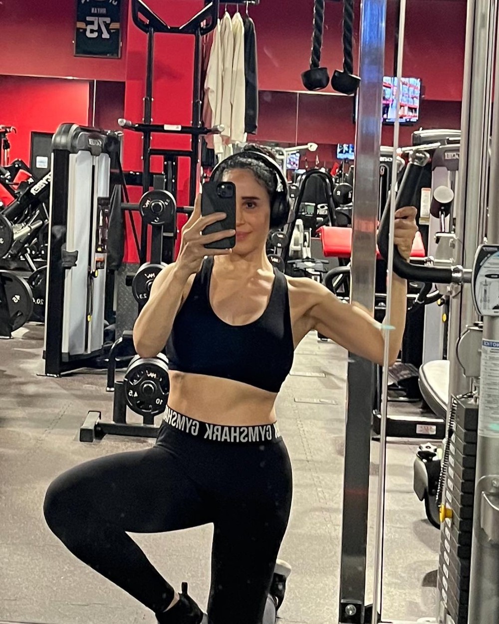 Mãe de óctuplos revela problemas de saúde por conta gravidez múltipla e desafio de manter mente ...