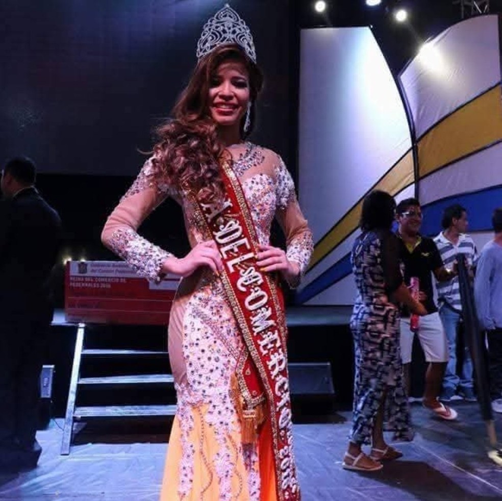 Ex-miss é assassinada na frente de filha e companheiro no Equador