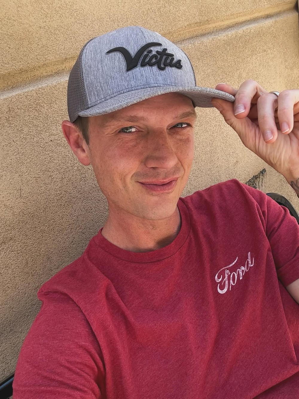 Nick Carter, do Backstreet Boys, preocupa fãs ao surgir 'muito magro ...