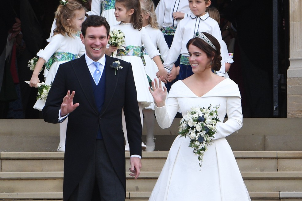 Casamentos de Beatrice e Eugenie, filhas do ex-Príncipe Andrew, estão ...