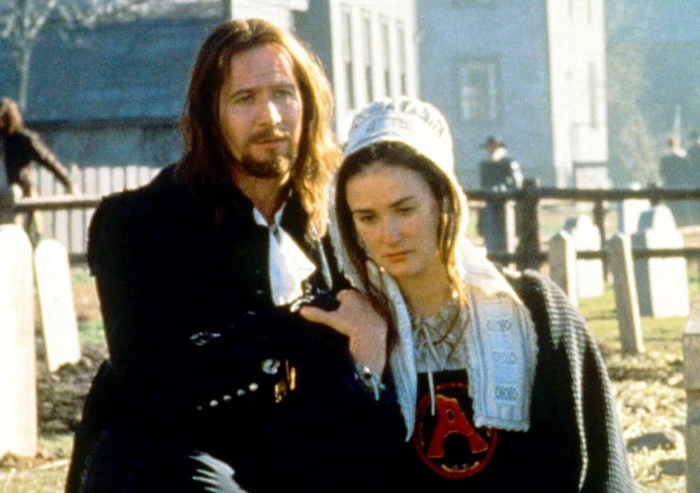 Gary Oldman revela por que pediu desculpas a Demi Moore em set de filme ...