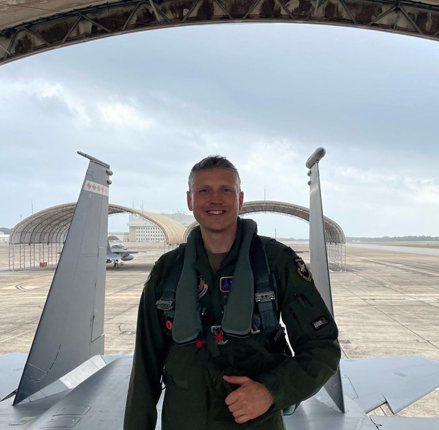 Avião da Força Aérea Americana pilotado por Inteligência Artificial ...