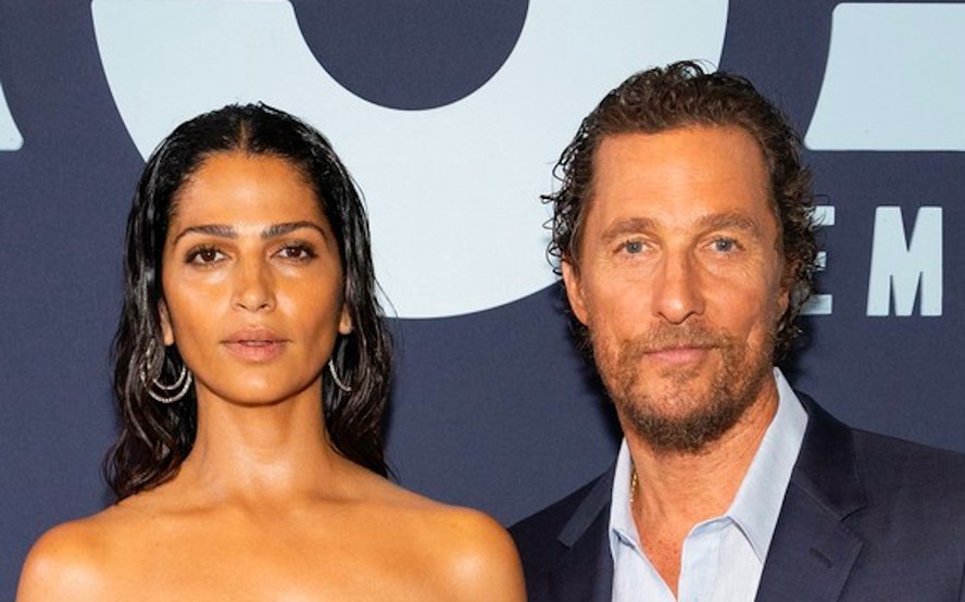 Matthew McConaughey exalta a esposa brasileira Camila Alves em post de ...