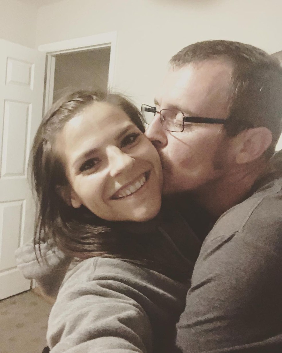 Influencer esquizofrênica bomba na web ao abordar jornada com distúrbio – após alucinar com pai ...