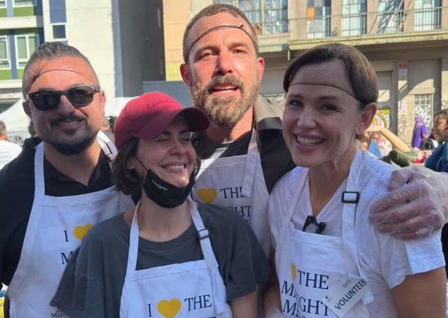 Ben Affleck é 'flagrado' ao passar feriado de Ação de Graças nos EUA ...