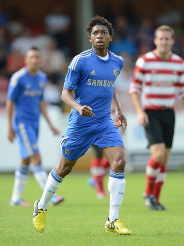 Aos 33 anos, ex-Chelsea emociona fãs ao revelar que 'talvez' só lhe ...