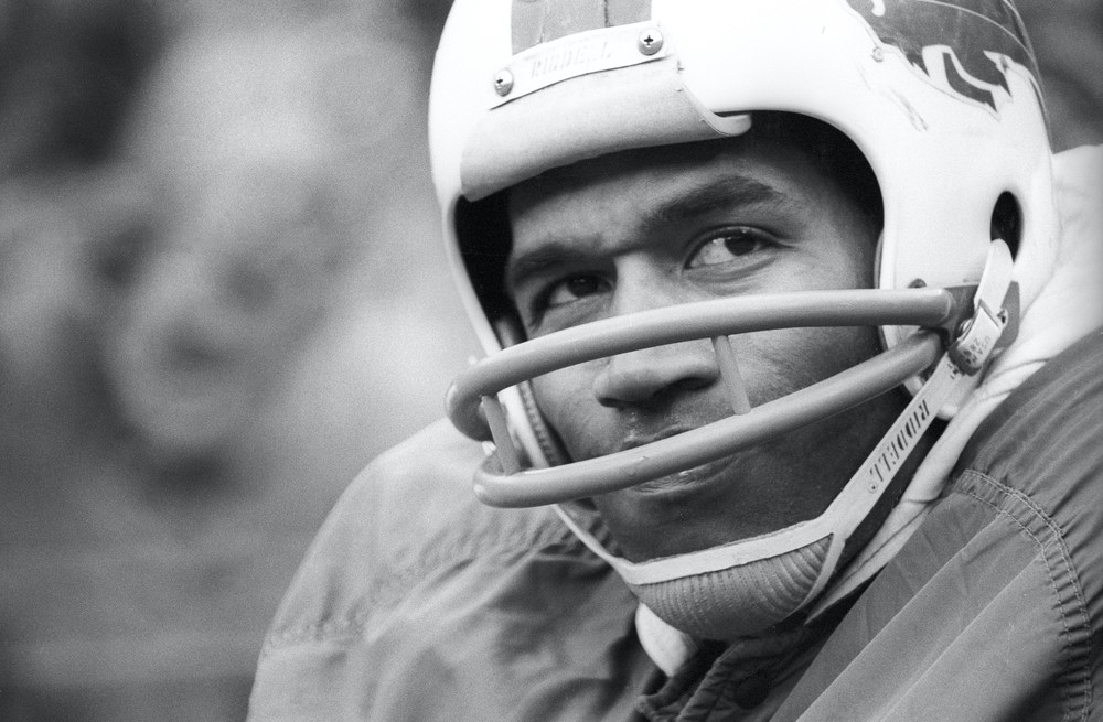 O.J. Simpson ficou entre a vida e a morte e precisou de cirurgia de ...