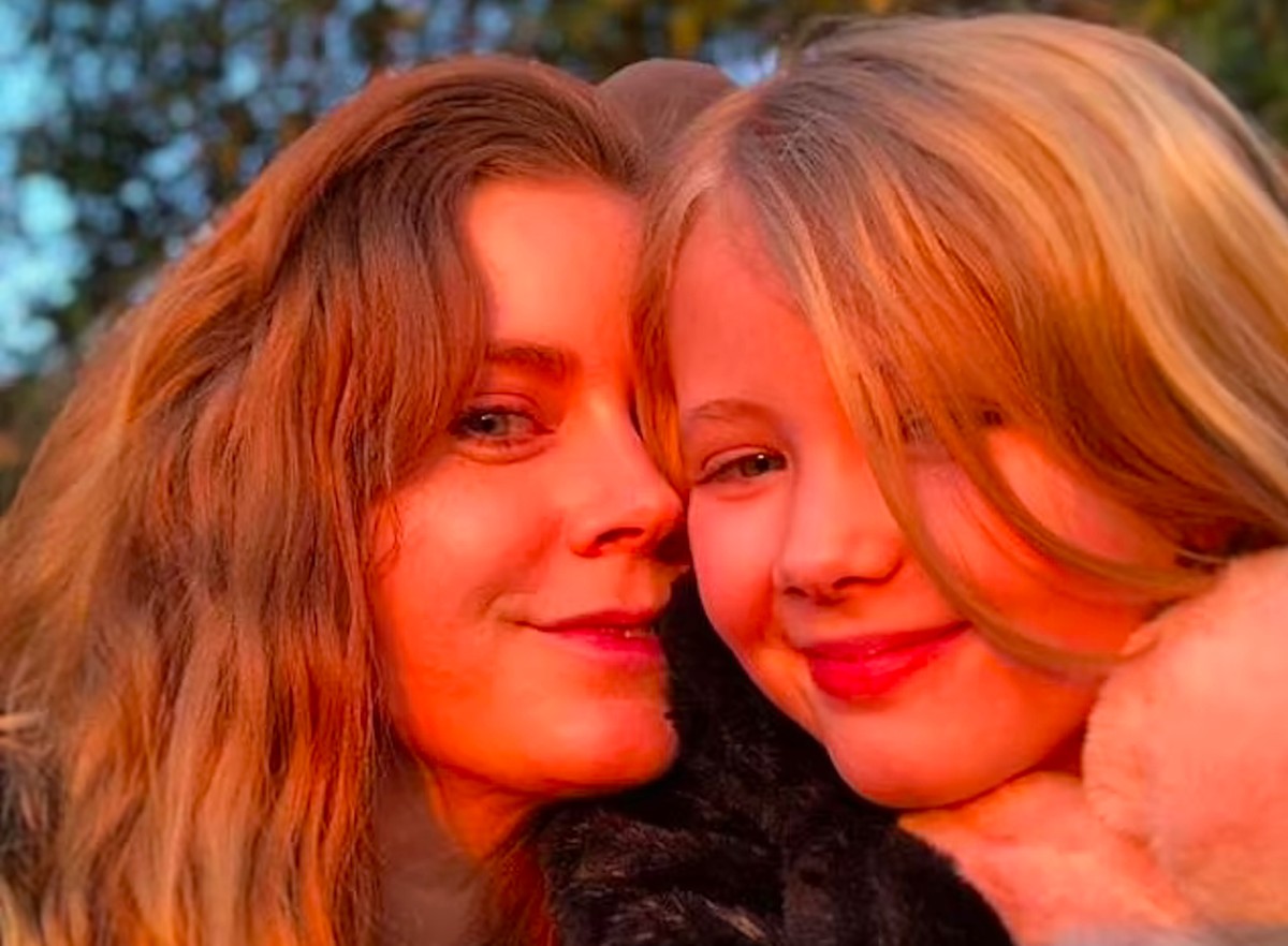 Amy Adams revela pedidos da filha de 14 anos para ela não usar ...