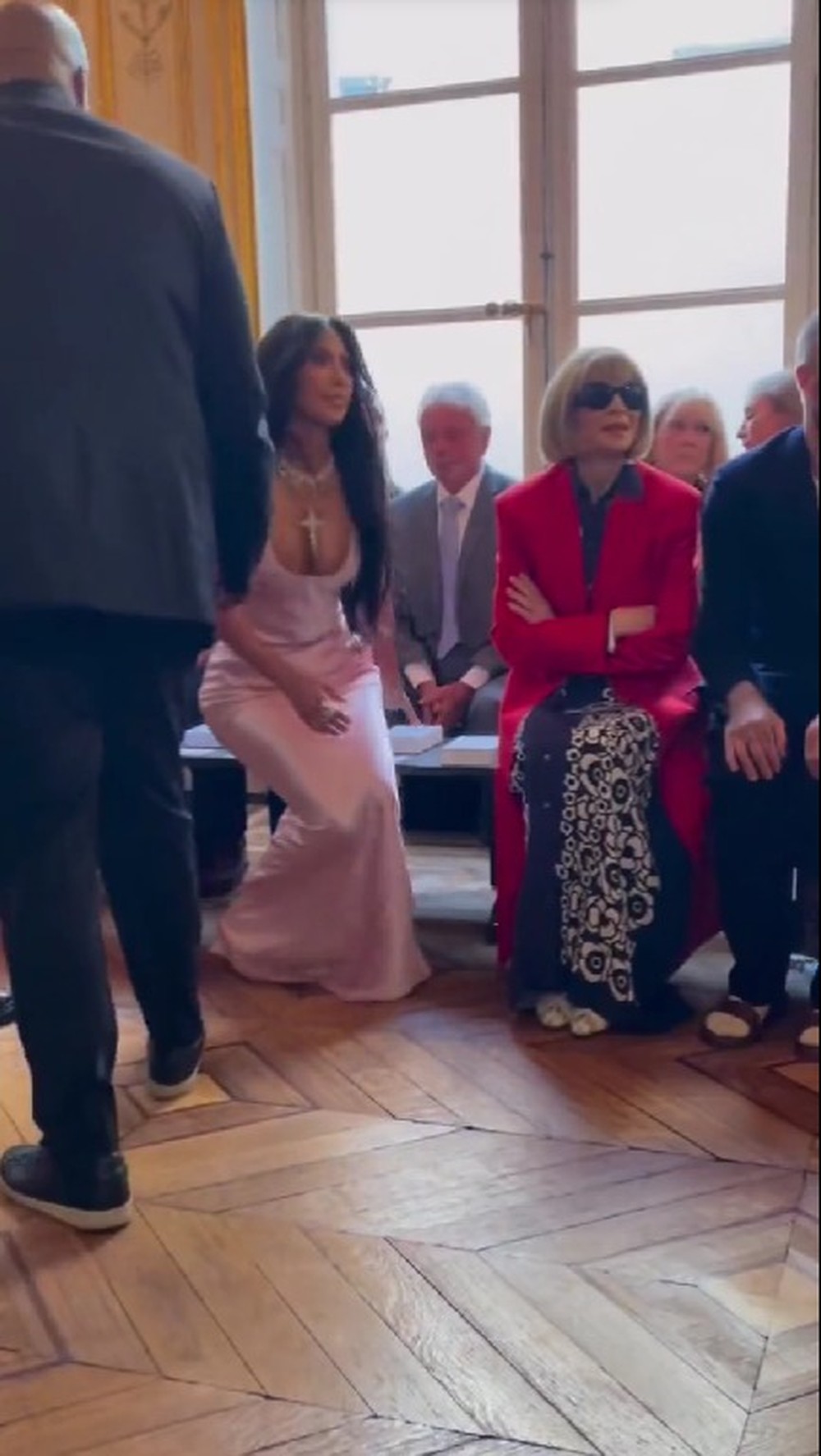 Vídeo mostra a estratégia de editora que inspirou 'O Diabo Veste Prada ...