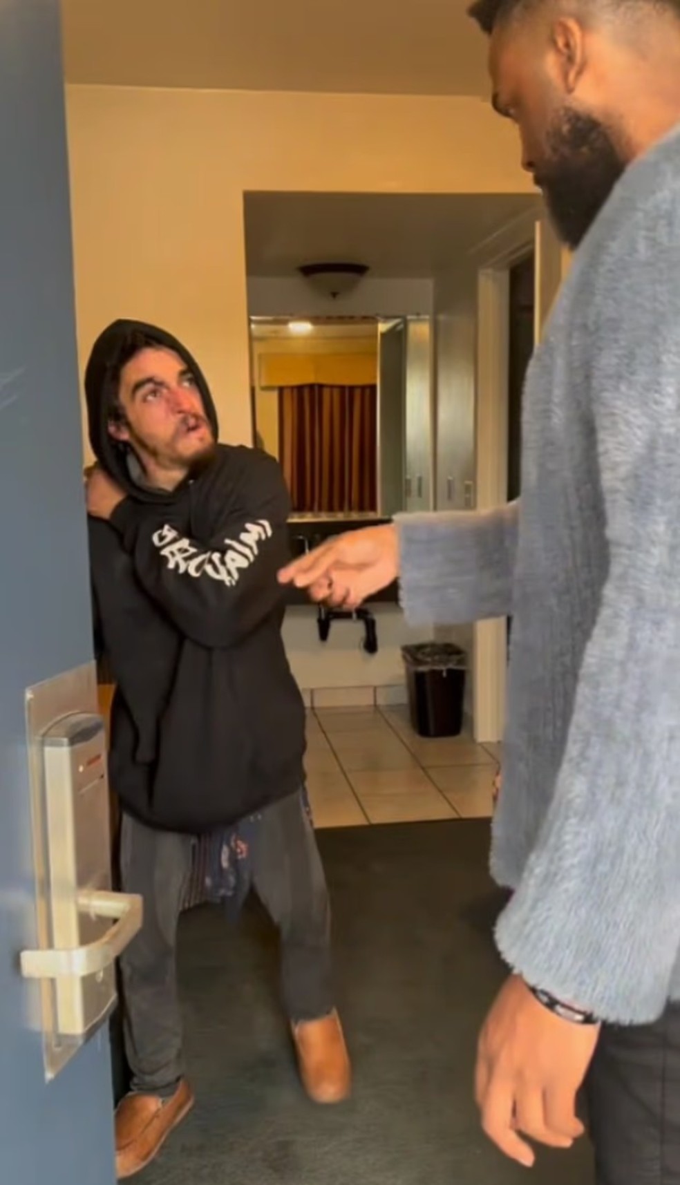 Pai de Tylor Chase, ex-astro mirim encontrado em situação de rua, se ...